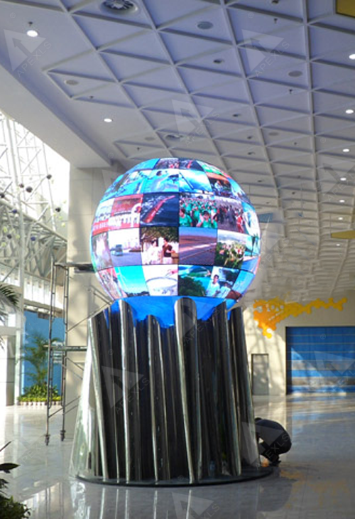 Mechanical LED Sphere